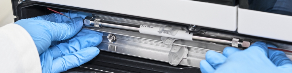 Porous materials for HPLC (High performance liquid chromatography ...